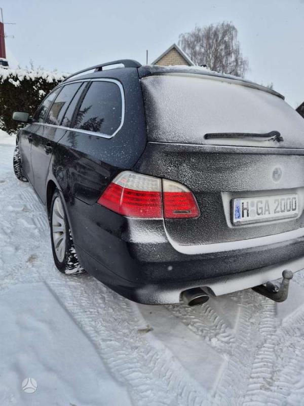 Melns BMW 520 2009 Vilkaviškis, ar dzinēja tilpumu 0.00 L un nobraukumu 402 tūkst. km par 4500 €, foto 6 vietnē AUTOMOTO.COM.LV