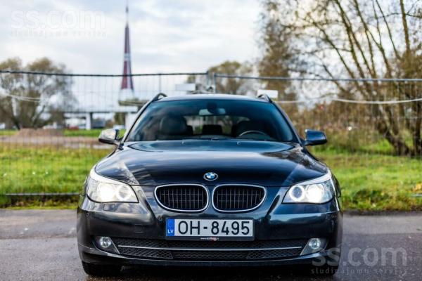 Black BMW 520 2009 in Riga, with an engine capacity of 2.00 L and mileage of 283 thousand km for 6590 €, photo 3 on AUTOMOTO.COM.LV