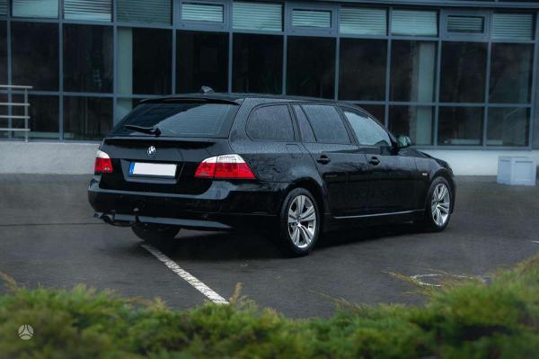 Melns BMW 520 2009 Klaipėda, ar dzinēja tilpumu 2.00 L un nobraukumu 430 tūkst. km par 5000 €, foto 2 vietnē AUTOMOTO.COM.LV