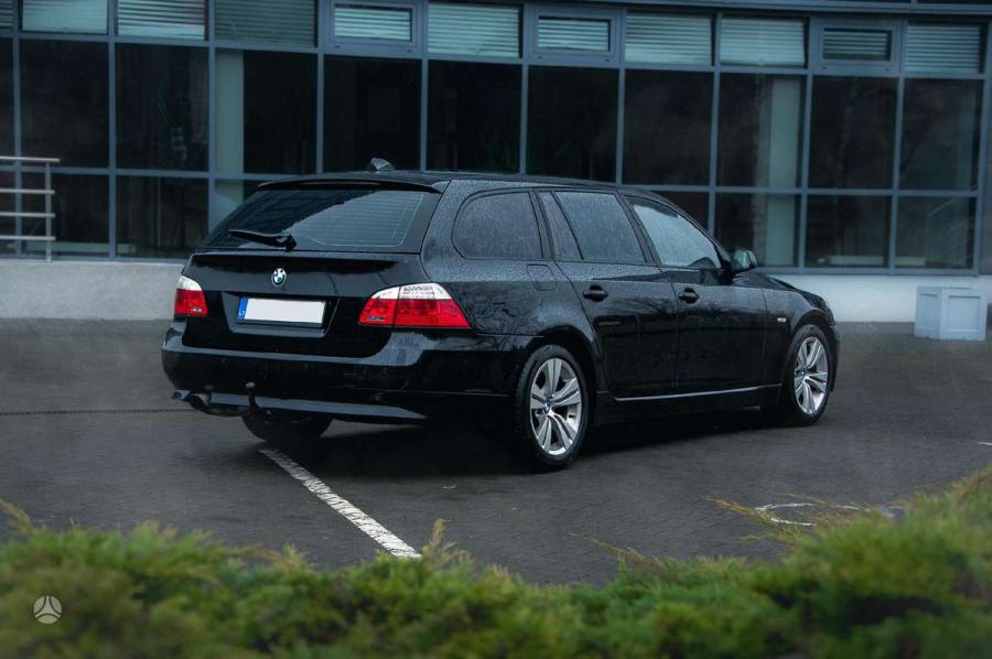 Melns BMW 520 2009 Klaipėda, ar dzinēja tilpumu 2.00 L un nobraukumu 430 tūkst. km par 5000 €, foto 2 vietnē AUTOMOTO.COM.LV