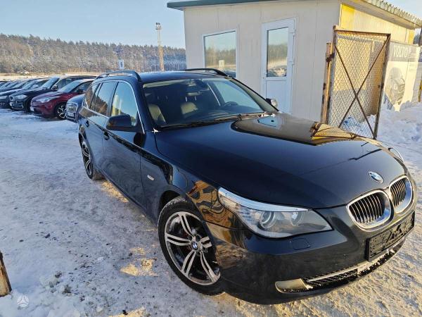 Melns BMW 520 2009 Viļņa, ar dzinēja tilpumu 2.99 L un nobraukumu 336 tūkst. km par 3750 €, foto 1 vietnē AUTOMOTO.COM.LV