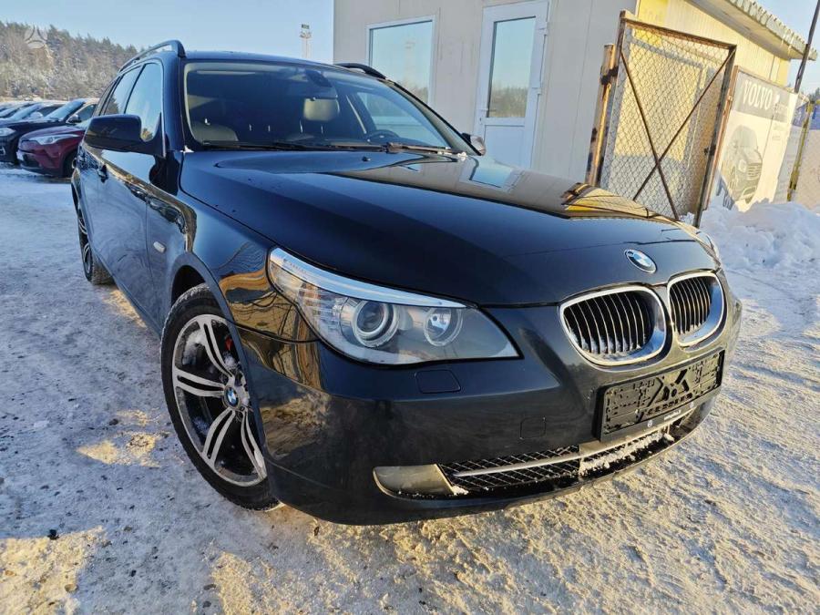 Black BMW 520 2009 in Vilnius, with an engine capacity of 2.99 L and mileage of 336 thousand km for 3750 €, photo 2 on AUTOMOTO.COM.LV