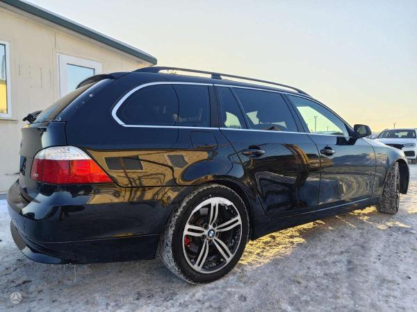 Melns BMW 520 2009 Viļņa, ar dzinēja tilpumu 2.99 L un nobraukumu 336 tūkst. km par 3750 €, foto 4 vietnē AUTOMOTO.COM.LV