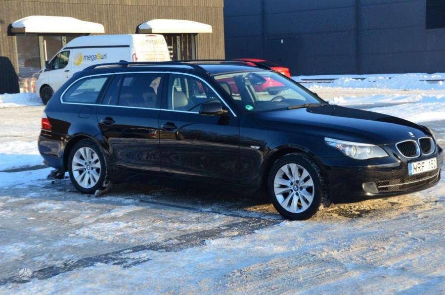 Melns BMW 520 2009 Šauļi, ar dzinēja tilpumu 2.00 L un nobraukumu 320 tūkst. km par 3900 €, foto 7 vietnē AUTOMOTO.COM.LV