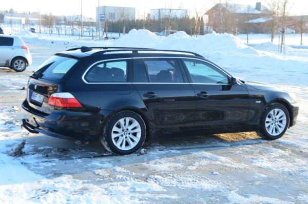 Black BMW 520 2009 in Siauliai, with an engine capacity of 2.00 L and mileage of 320 thousand km for 3900 €, photo 9 on AUTOMOTO.COM.LV