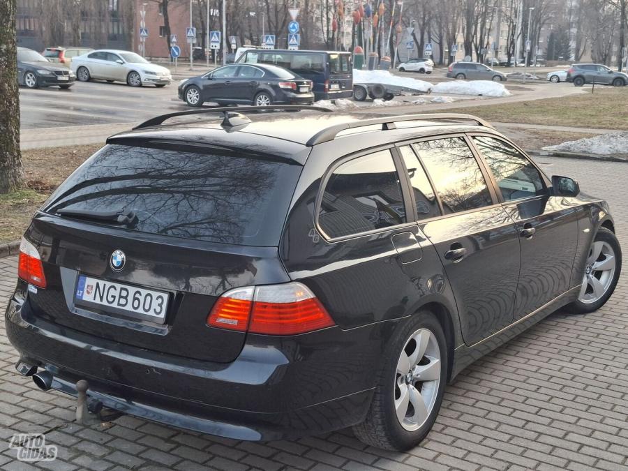 Black BMW 520 2009 in Silute, with an engine capacity of 2.00 L and mileage of 312 thousand km for 4300 €, photo 9 on AUTOMOTO.COM.LV