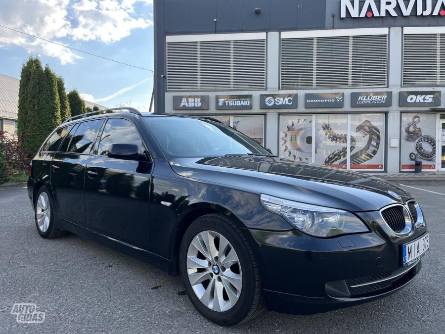 Melns BMW 520 2009 Alīta, ar dzinēja tilpumu 2.00 L un nobraukumu 314 tūkst. km par 3650 €, foto 12 vietnē AUTOMOTO.COM.LV