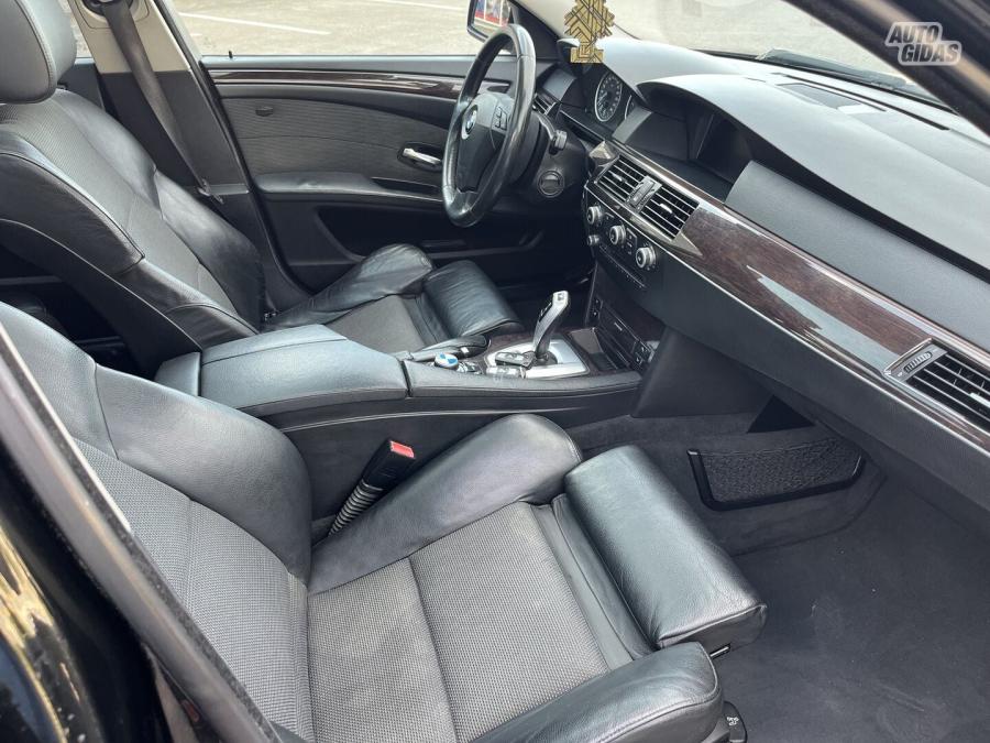 Melns BMW 520 2009 Alīta, ar dzinēja tilpumu 2.00 L un nobraukumu 314 tūkst. km par 3650 €, foto 21 vietnē AUTOMOTO.COM.LV