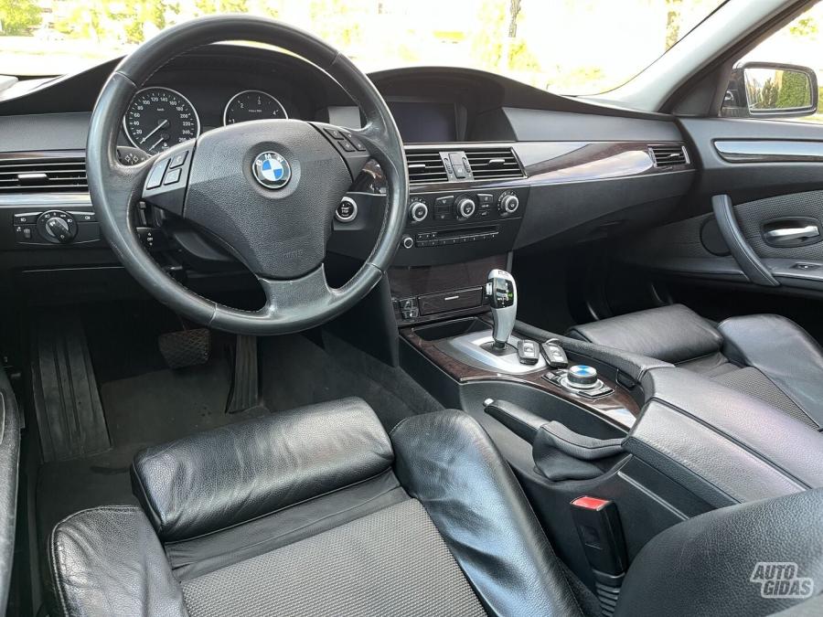 Melns BMW 520 2009 Alīta, ar dzinēja tilpumu 2.00 L un nobraukumu 314 tūkst. km par 3650 €, foto 22 vietnē AUTOMOTO.COM.LV
