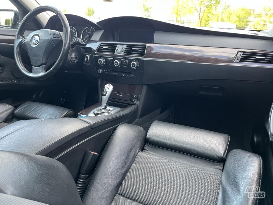 Melns BMW 520 2009 Alīta, ar dzinēja tilpumu 2.00 L un nobraukumu 314 tūkst. km par 3650 €, foto 23 vietnē AUTOMOTO.COM.LV