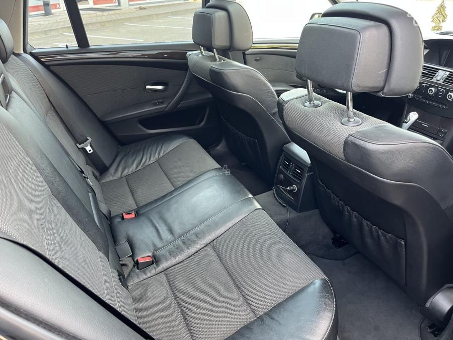 Melns BMW 520 2009 Alīta, ar dzinēja tilpumu 2.00 L un nobraukumu 314 tūkst. km par 3650 €, foto 24 vietnē AUTOMOTO.COM.LV