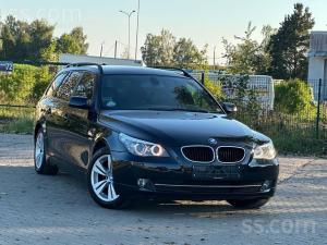 Black BMW 520 2009 in Riga, with an engine capacity of 2.00 L and mileage of 0 thousand km for 3950 €, photo 4 on AUTOMOTO.COM.LV