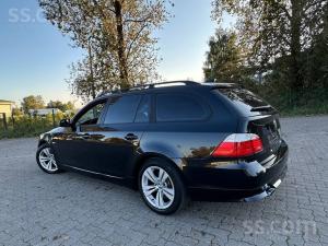 Black BMW 520 2009 in Riga, with an engine capacity of 2.00 L and mileage of 0 thousand km for 3950 €, photo 5 on AUTOMOTO.COM.LV