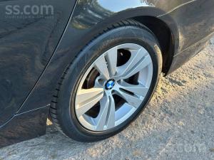 Black BMW 520 2009 in Riga, with an engine capacity of 2.00 L and mileage of 0 thousand km for 3950 €, photo 14 on AUTOMOTO.COM.LV