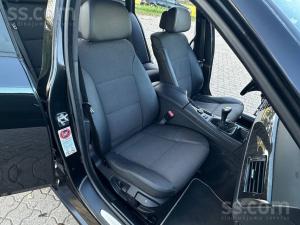 Black BMW 520 2009 in Riga, with an engine capacity of 2.00 L and mileage of 0 thousand km for 3950 €, photo 15 on AUTOMOTO.COM.LV