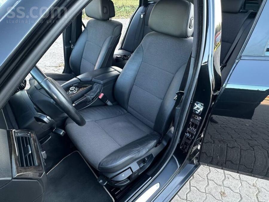 Black BMW 520 2009 in Riga, with an engine capacity of 2.00 L and mileage of 0 thousand km for 3950 €, photo 16 on AUTOMOTO.COM.LV