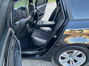 Black BMW 520 2009 in Riga, with an engine capacity of 2.00 L and mileage of 0 thousand km for 3950 €, photo 20 on AUTOMOTO.COM.LV