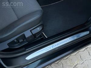 Black BMW 520 2009 in Riga, with an engine capacity of 2.00 L and mileage of 0 thousand km for 3950 €, photo 31 on AUTOMOTO.COM.LV