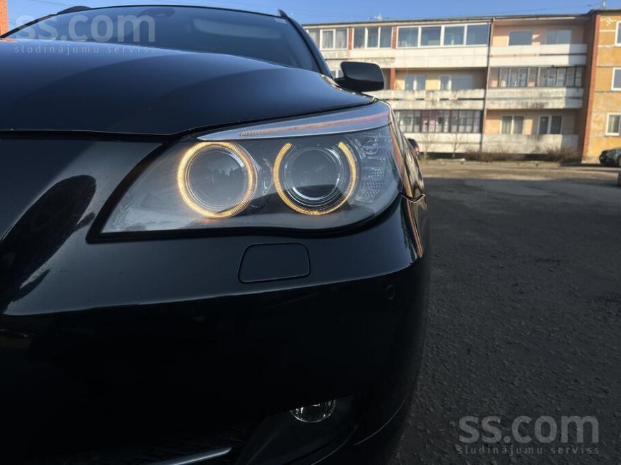 Melns BMW 520 2009 Bauska, ar dzinēja tilpumu 2.00 L un nobraukumu 370 tūkst. km par 3499 €, foto 5 vietnē AUTOMOTO.COM.LV