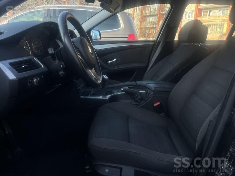 Melns BMW 520 2009 Bauska, ar dzinēja tilpumu 2.00 L un nobraukumu 370 tūkst. km par 3499 €, foto 13 vietnē AUTOMOTO.COM.LV