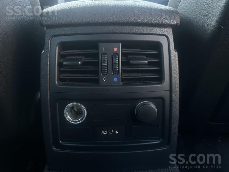 Melns BMW 520 2009 Bauska, ar dzinēja tilpumu 2.00 L un nobraukumu 370 tūkst. km par 3499 €, foto 17 vietnē AUTOMOTO.COM.LV