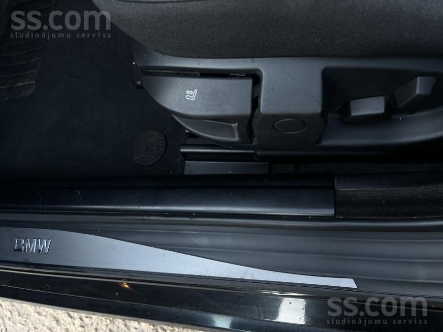 Melns BMW 520 2009 Bauska, ar dzinēja tilpumu 2.00 L un nobraukumu 370 tūkst. km par 3499 €, foto 25 vietnē AUTOMOTO.COM.LV