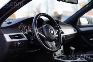 Melns BMW 520 2009 Rīga, ar dzinēja tilpumu 2.00 L un nobraukumu 283 tūkst. km par 6590 €, foto 14 vietnē AUTOMOTO.COM.LV