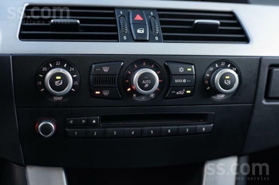 Melns BMW 520 2009 Rīga, ar dzinēja tilpumu 2.00 L un nobraukumu 283 tūkst. km par 6590 €, foto 25 vietnē AUTOMOTO.COM.LV