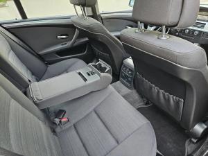 Black BMW 520 2009 in Jekabpils, with an engine capacity of 2.00 L and mileage of 329 thousand km for 4990 €, photo 21 on AUTOMOTO.COM.LV