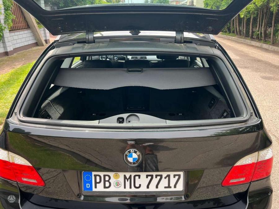 Black BMW 520 2009 in Marijampole, with an engine capacity of 2.00 L and mileage of 228 thousand km for 4100 €, photo 6 on AUTOMOTO.COM.LV