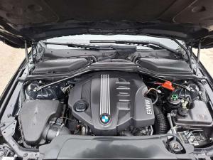 Melns BMW 520 2009 Utena, ar dzinēja tilpumu 2.00 L un nobraukumu 330 tūkst. km par 3650 €, foto 21 vietnē AUTOMOTO.COM.LV