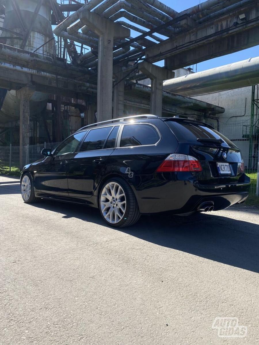 Melns BMW 520 2009 Kauņa, ar dzinēja tilpumu 2.00 L un nobraukumu 385 tūkst. km par 5200 €, foto 8 vietnē AUTOMOTO.COM.LV