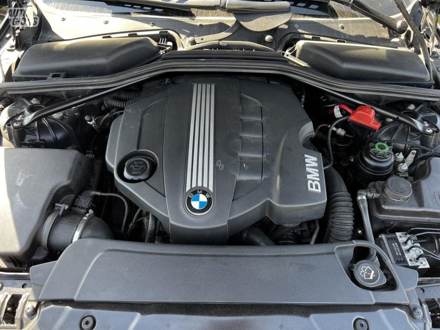 Melns BMW 520 2009 Kauņa, ar dzinēja tilpumu 2.00 L un nobraukumu 385 tūkst. km par 5200 €, foto 13 vietnē AUTOMOTO.COM.LV