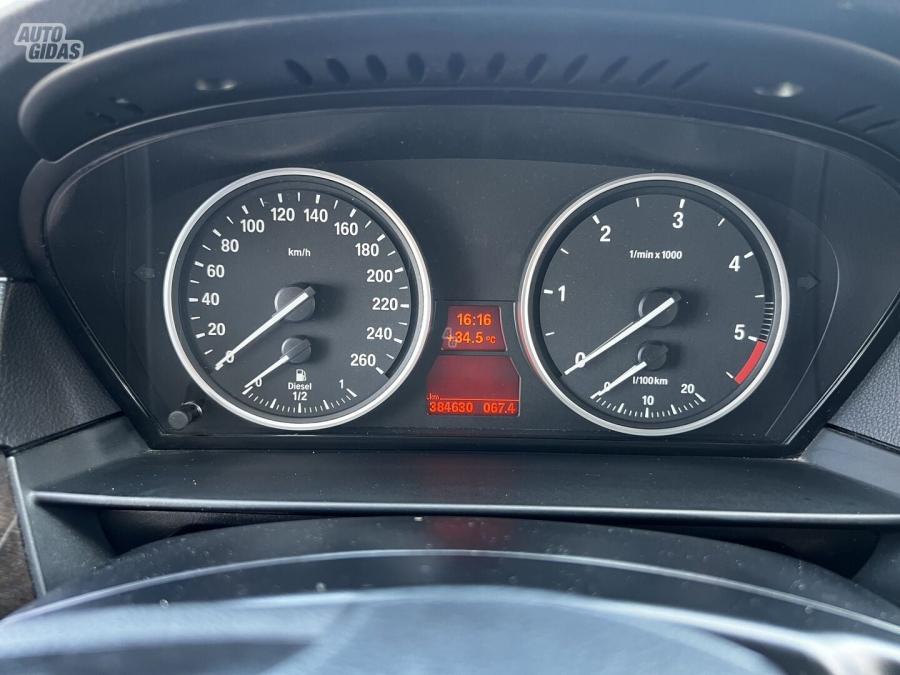 Melns BMW 520 2009 Kauņa, ar dzinēja tilpumu 2.00 L un nobraukumu 385 tūkst. km par 5200 €, foto 14 vietnē AUTOMOTO.COM.LV