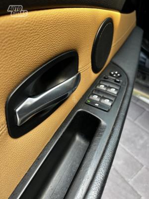 Melns BMW 520 2009 Kauņa, ar dzinēja tilpumu 2.00 L un nobraukumu 385 tūkst. km par 5200 €, foto 17 vietnē AUTOMOTO.COM.LV