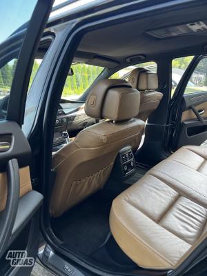 Melns BMW 520 2009 Kauņa, ar dzinēja tilpumu 2.00 L un nobraukumu 385 tūkst. km par 5200 €, foto 22 vietnē AUTOMOTO.COM.LV