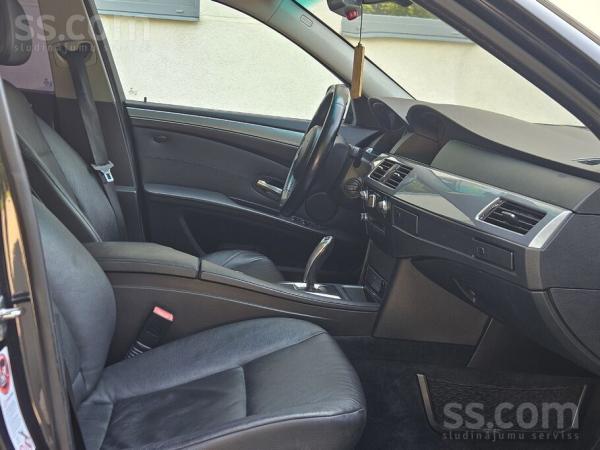 Melns BMW 520 2009 Jelgava, ar dzinēja tilpumu 2.00 L un nobraukumu 300 tūkst. km par 3900 €, foto 7 vietnē AUTOMOTO.COM.LV