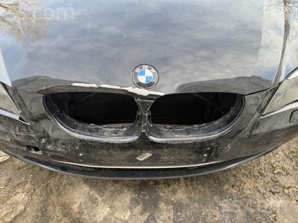 Melns BMW 520 2009 Liepāja, ar dzinēja tilpumu 2.00 L un nobraukumu 290 tūkst. km par 2900 €, foto 2 vietnē AUTOMOTO.COM.LV