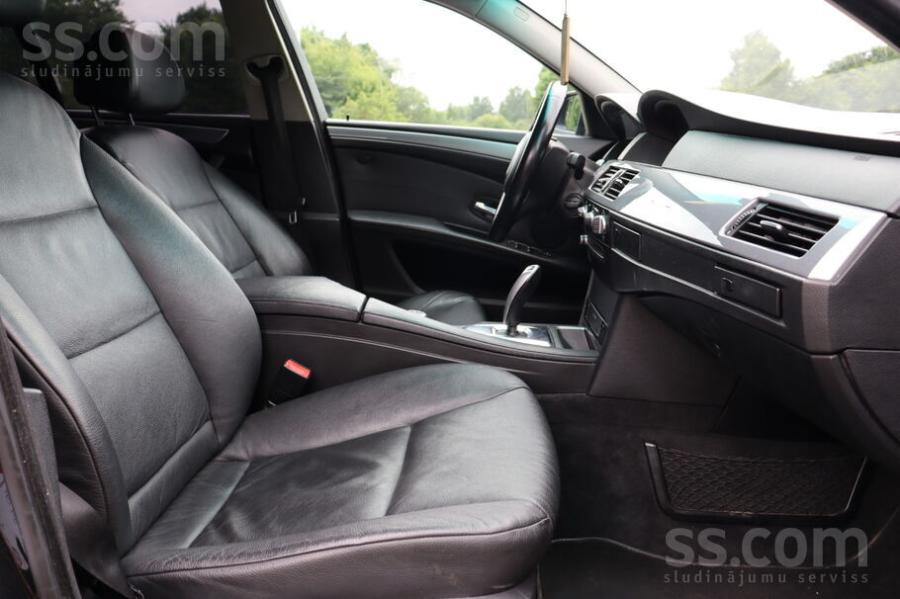 Black BMW 520 2009 in Riga, with an engine capacity of 2.00 L and mileage of 300 thousand km for 4490 €, photo 11 on AUTOMOTO.COM.LV
