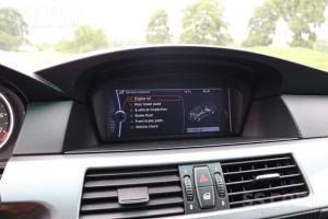 Black BMW 520 2009 in Riga, with an engine capacity of 2.00 L and mileage of 300 thousand km for 4490 €, photo 19 on AUTOMOTO.COM.LV