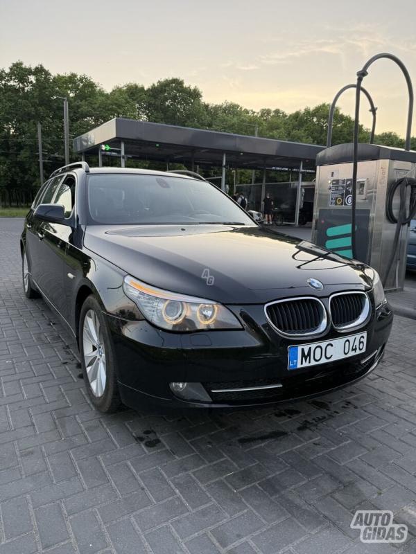 Черный БМВ 520 2009 в Каунас, объемом двигателя 2.00 л и пробегом 310 тыс. км за 3600 €, фото 1 на AUTOMOTO.COM.LV