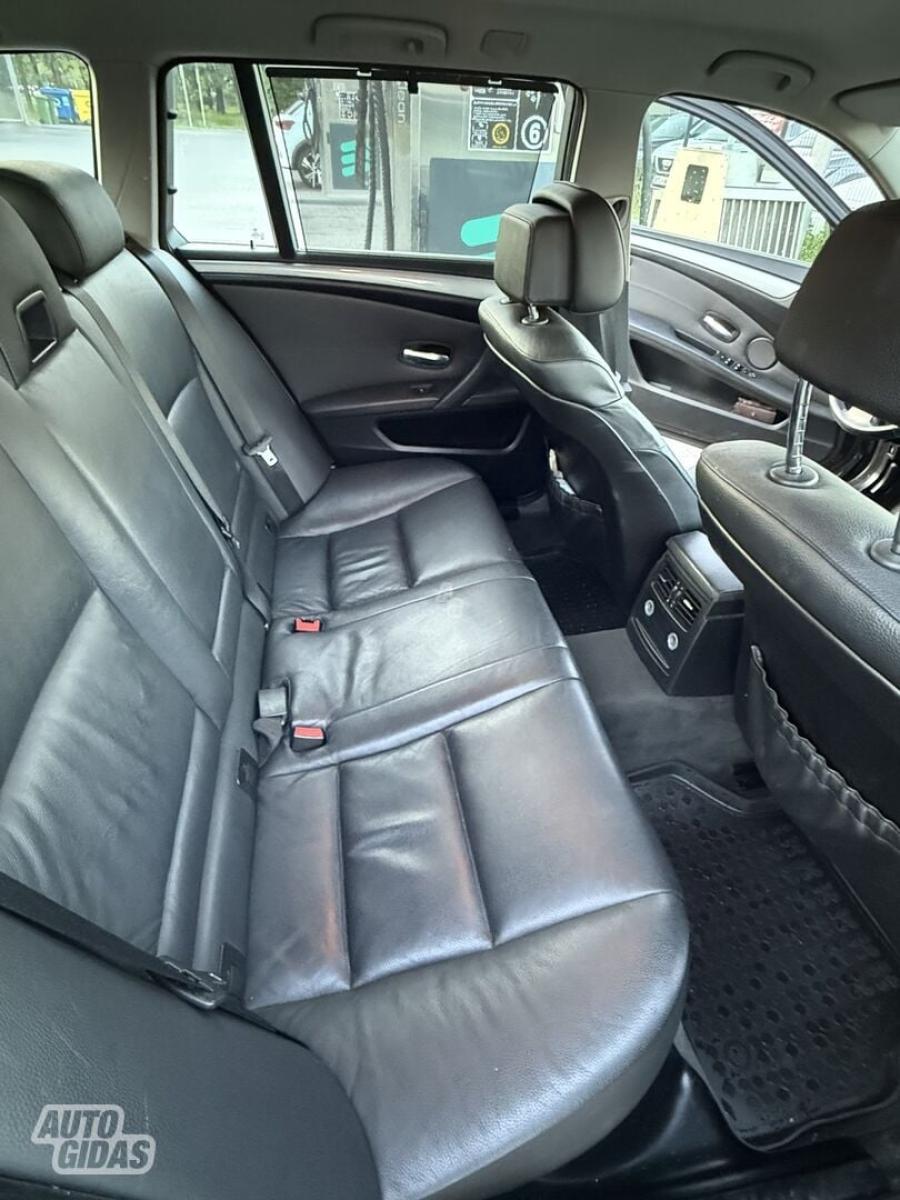 Black BMW 520 2009 in Kaunas, with an engine capacity of 2.00 L and mileage of 310 thousand km for 3400 €, photo 7 on AUTOMOTO.COM.LV