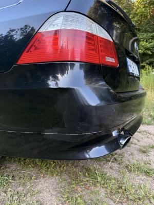 Black BMW 520 2009 in Vilnius, with an engine capacity of 2.00 L and mileage of 300 thousand km for 3500 €, photo 16 on AUTOMOTO.COM.LV