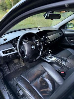 Black BMW 520 2009 in Vilnius, with an engine capacity of 2.00 L and mileage of 300 thousand km for 3500 €, photo 23 on AUTOMOTO.COM.LV