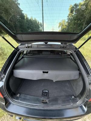 Black BMW 520 2009 in Vilnius, with an engine capacity of 2.00 L and mileage of 300 thousand km for 3500 €, photo 31 on AUTOMOTO.COM.LV