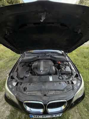 Black BMW 520 2009 in Vilnius, with an engine capacity of 2.00 L and mileage of 300 thousand km for 3500 €, photo 34 on AUTOMOTO.COM.LV