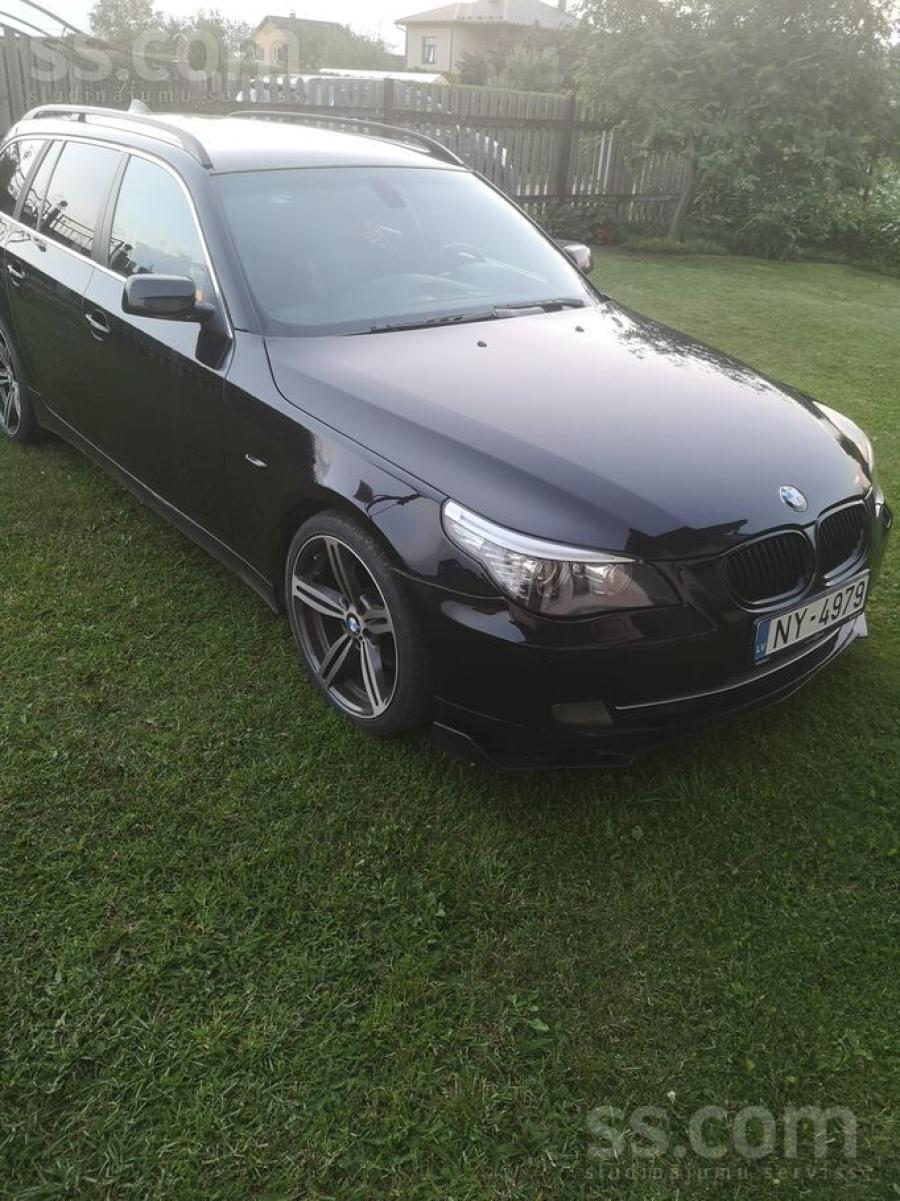 Melns BMW 520 2009 Rīga, ar dzinēja tilpumu 2.00 L un nobraukumu 291 tūkst. km par 6800 €, foto 3 vietnē AUTOMOTO.COM.LV