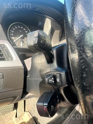 Melns BMW 520 2009 Rīga, ar dzinēja tilpumu 2.00 L un nobraukumu 291 tūkst. km par 6800 €, foto 11 vietnē AUTOMOTO.COM.LV