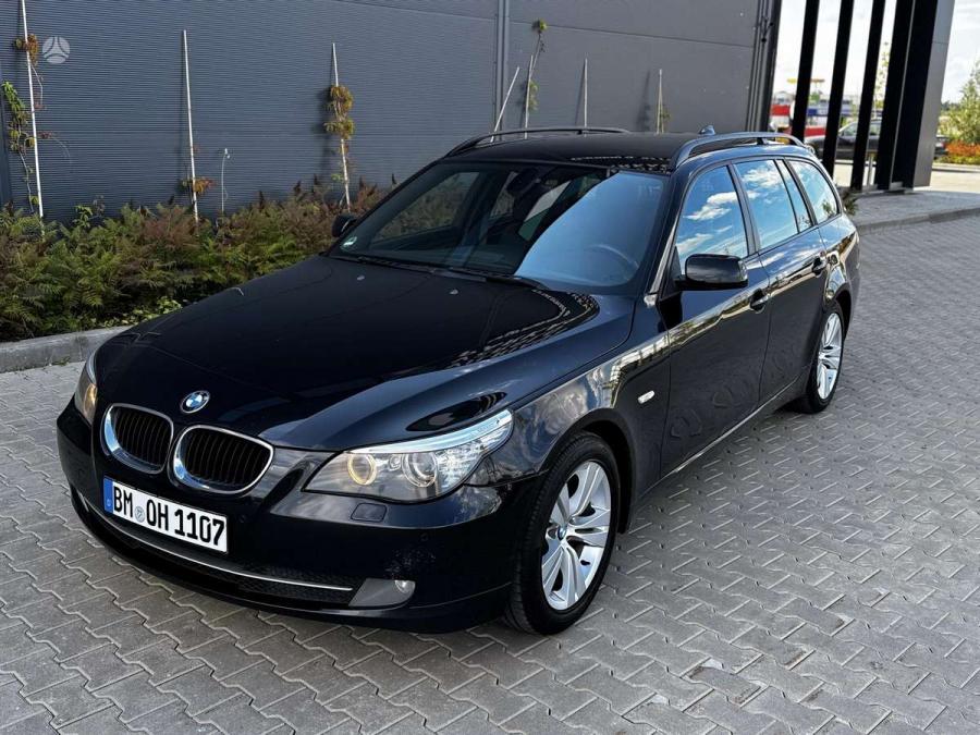 Melns BMW 520 2009 Viļņa, ar dzinēja tilpumu 2.00 L un nobraukumu 300 tūkst. km par 4350 €, foto 1 vietnē AUTOMOTO.COM.LV