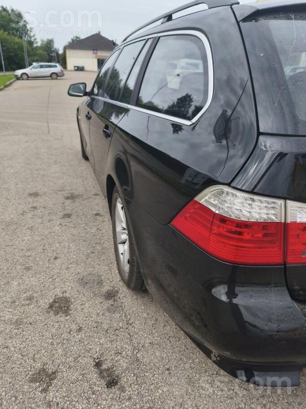 Melns BMW 520 2009 Ludza, ar dzinēja tilpumu 2.00 L un nobraukumu 280 tūkst. km par 6100 €, foto 4 vietnē AUTOMOTO.COM.LV